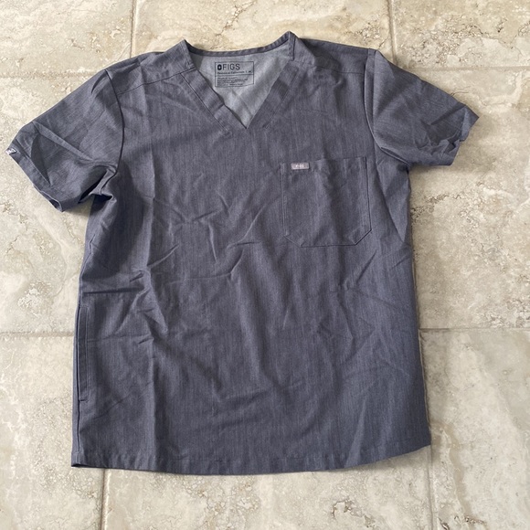 Figs | Other | Mens Figs Scrubs Small Bleach Stain On The Right Hip ...